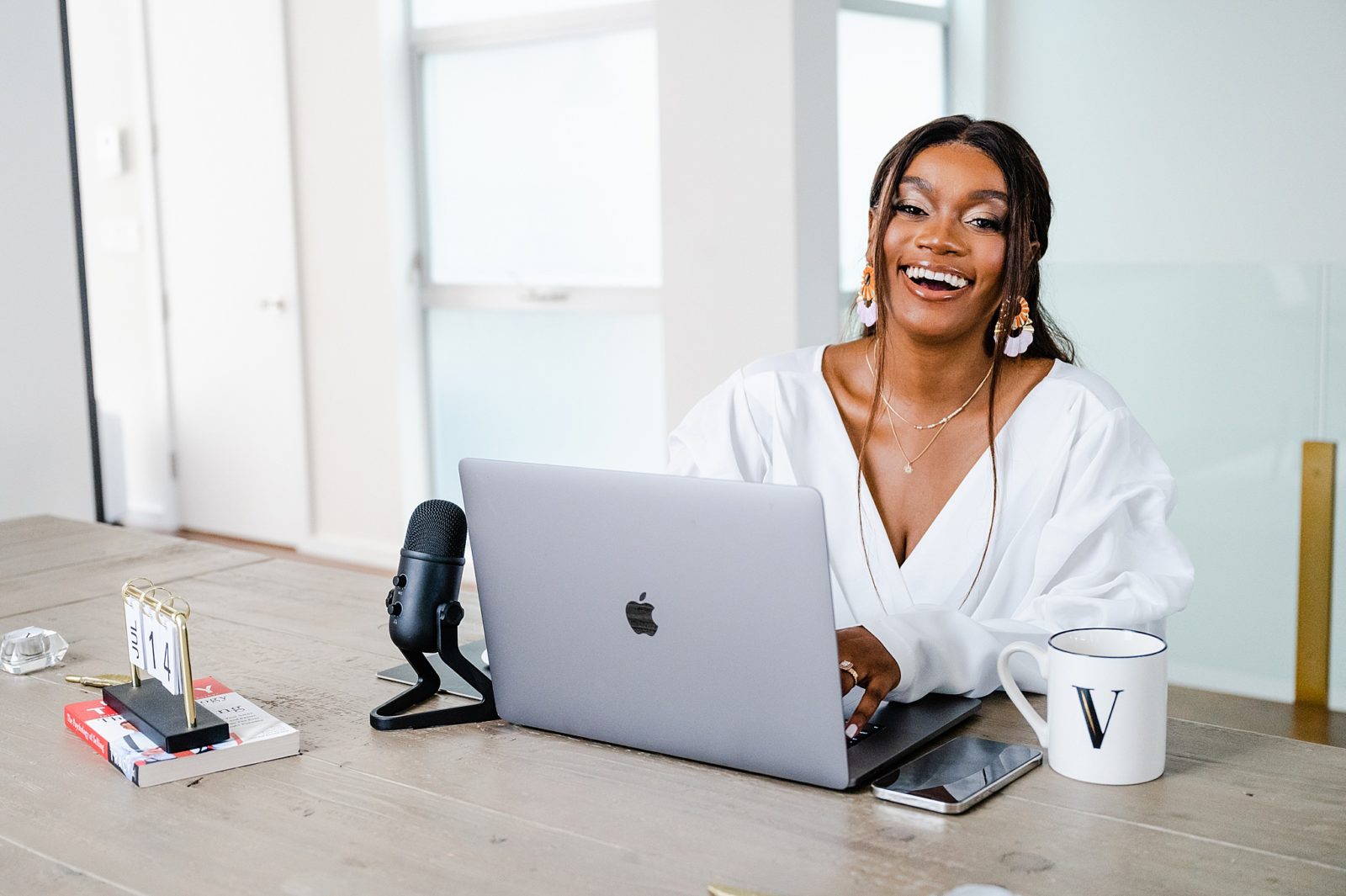 Brand Photos for Coaches: Ideas and Inspiration - Emily Kim Photography